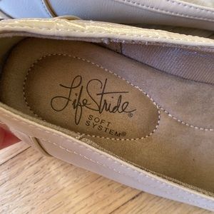 Life Stride | Shoes | Life Stride Comfortable Soft System Nwot Beige ...